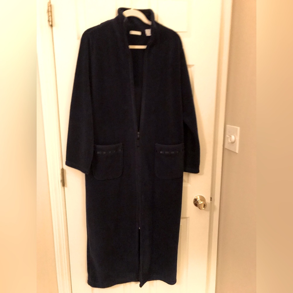 Women’s Cozy Lord And Taylor Navy Blue Bathrobe - Gem